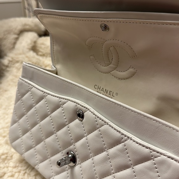 CHANEL | Bags | Chanel 218184 White | Poshmark